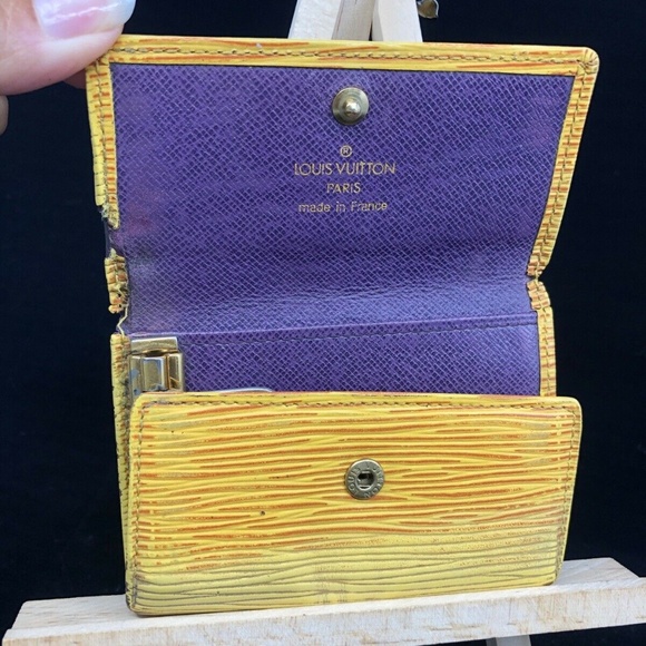 Louis Vuitton | Bags | Authentic Louis Vuitton Key Holder Case 6 Six ...